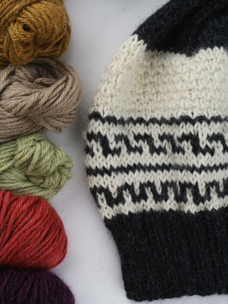 Patrón Tricot Gorro Pako // Knitting Pattern Pako Hat Patrones de ...