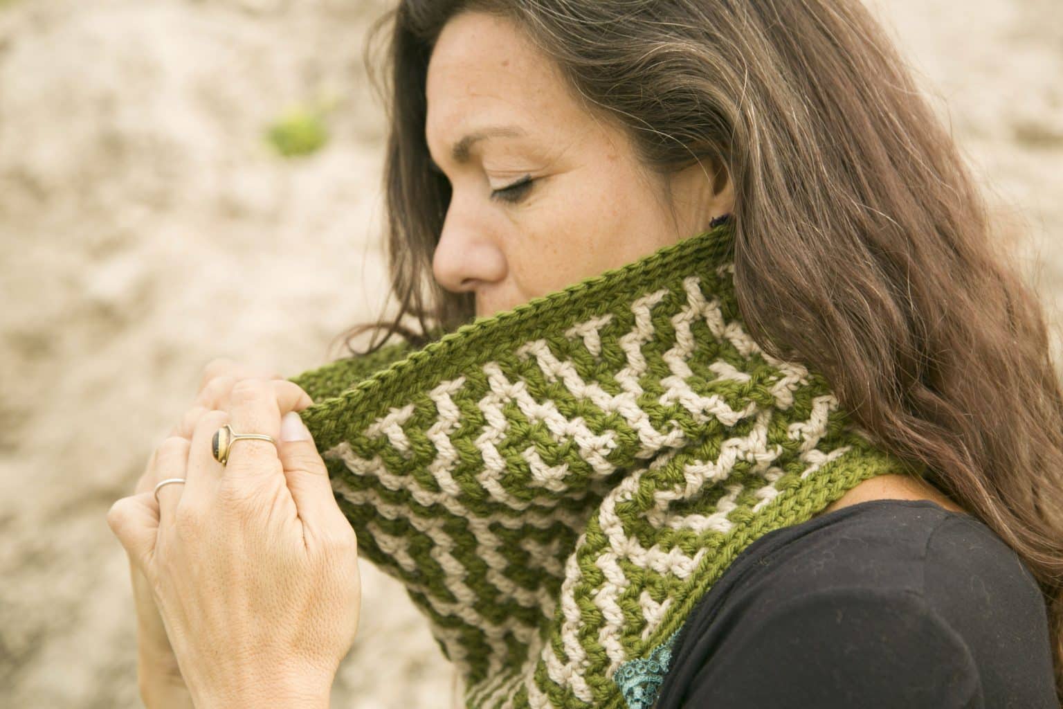 Patrón Cuello Pampa con Mosaic Crochet - Patrones de Ganchillo